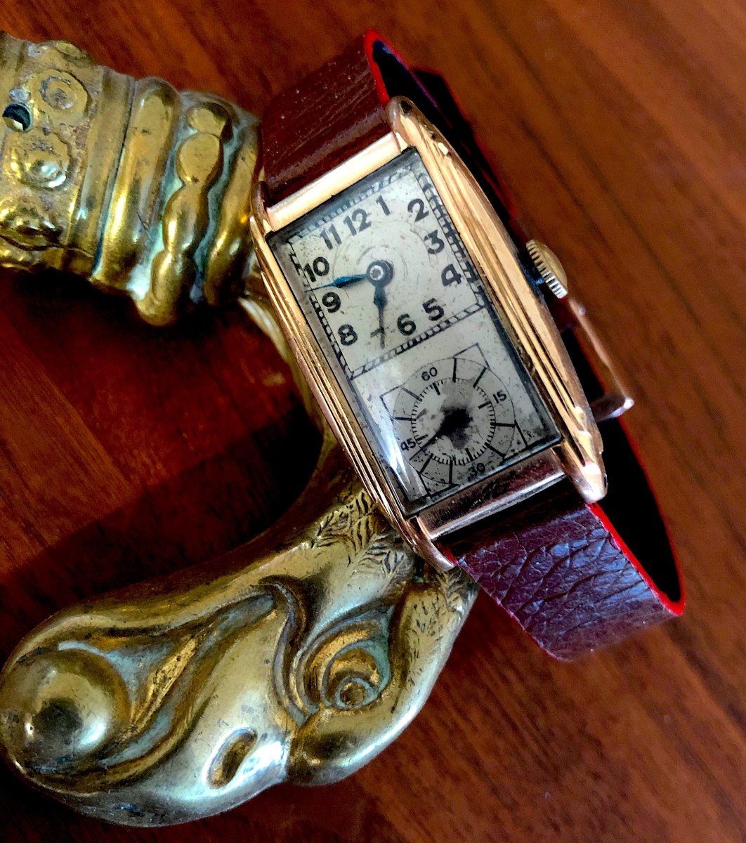 About Vintage Watches